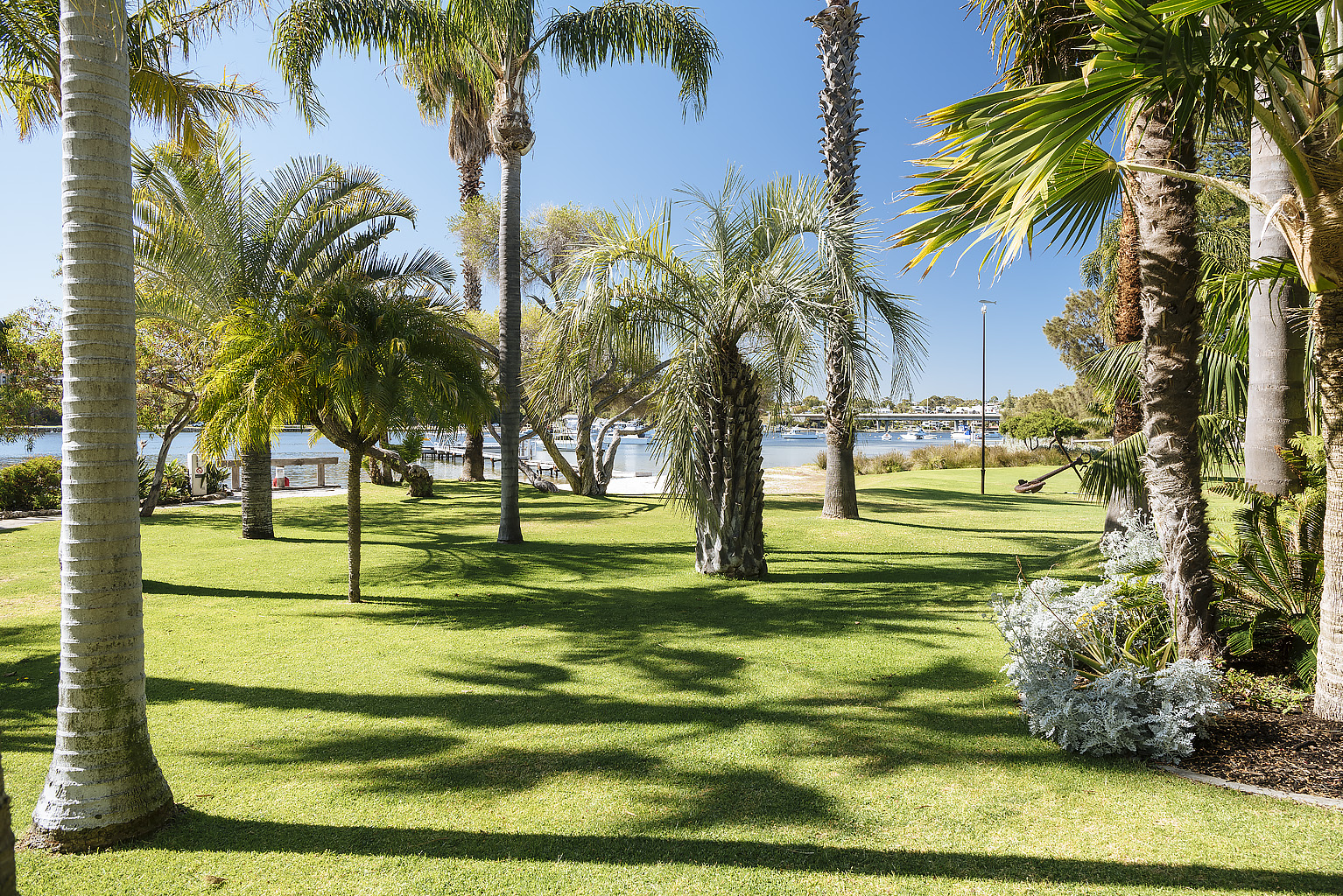 Fremantle Accommodation - Pier 21 Apartment Hotel Fremantle