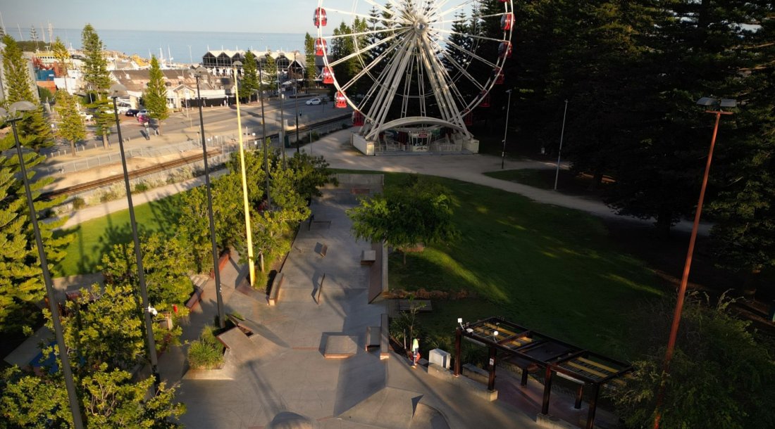 Self-guided Fremantle walking tour - Pier 21 Apartment Hotel